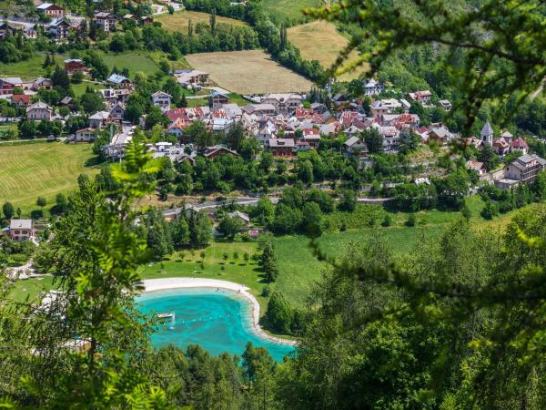 Allos - Toerisme, Vakantie & Weekend