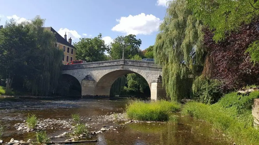 Photos - Arcy-sur-Cure - Tourisme, Vacances & Week-end