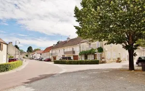 Bligny-lès-Beaune - Tourisme, Vacances & Week-end