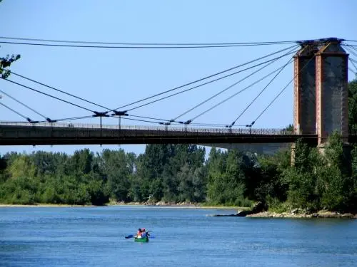 Bourret - Turismo, Vacaciones y Fines de semana