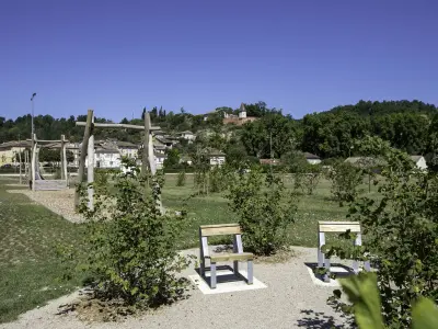 Bourret - Turismo, Vacaciones y Fines de semana