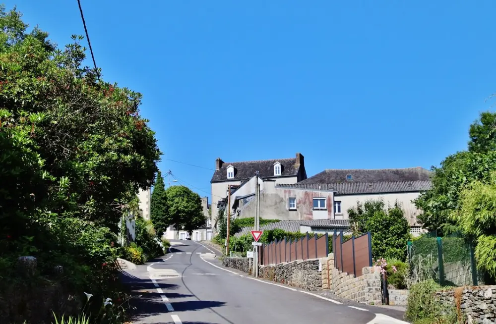 Photos - Châteauneuf-du-Faou - Tourisme, Vacances & Week-end