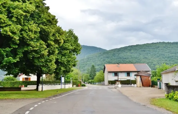 Cize - Tourism, Holidays & Weekends