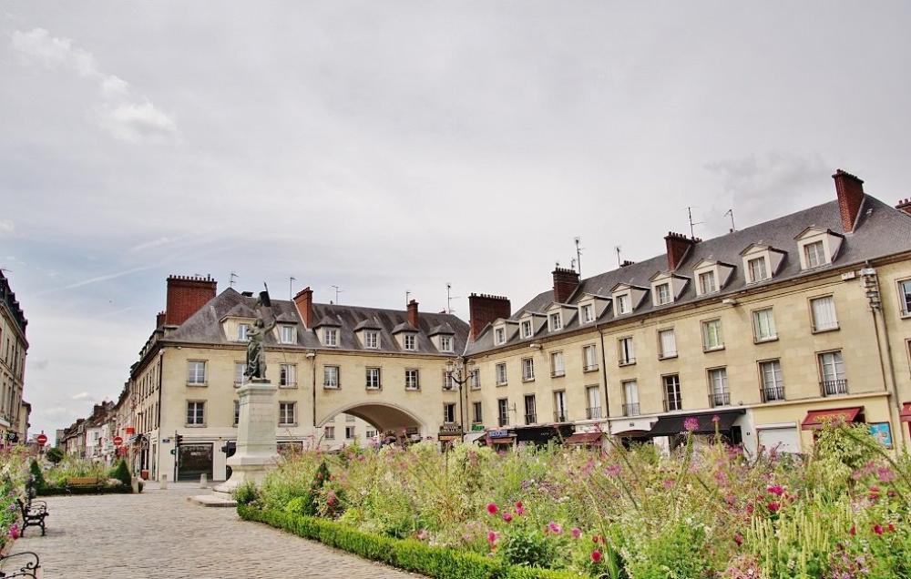 Photos - Compiègne - Guide Tourisme & Vacances