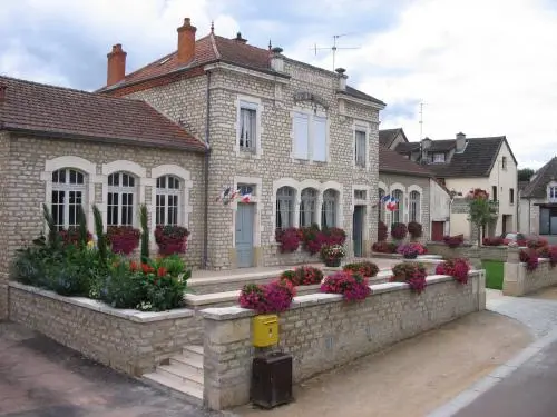 Dracy-le-Fort - Tourisme, Vacances & Week-end