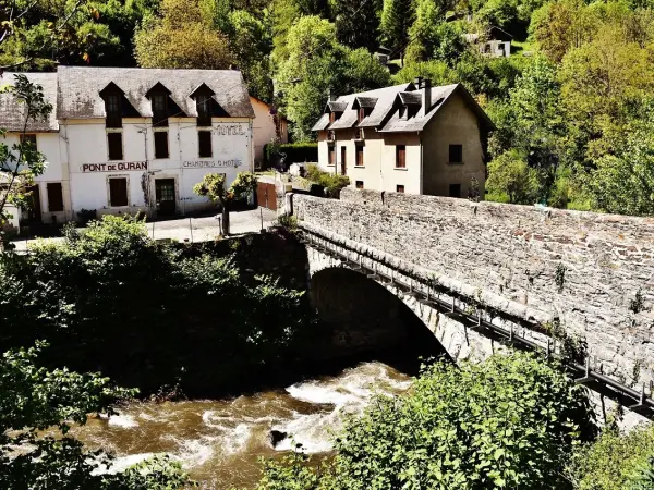 Guran - Tourism, Holidays & Weekends