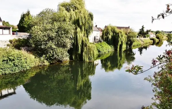 Harnes - Tourism, Holidays & Weekends