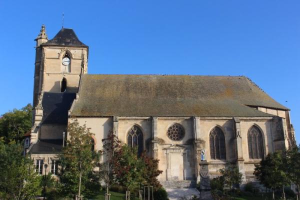 Église Saint-Martin - Monument à Ivry-la-Bataille