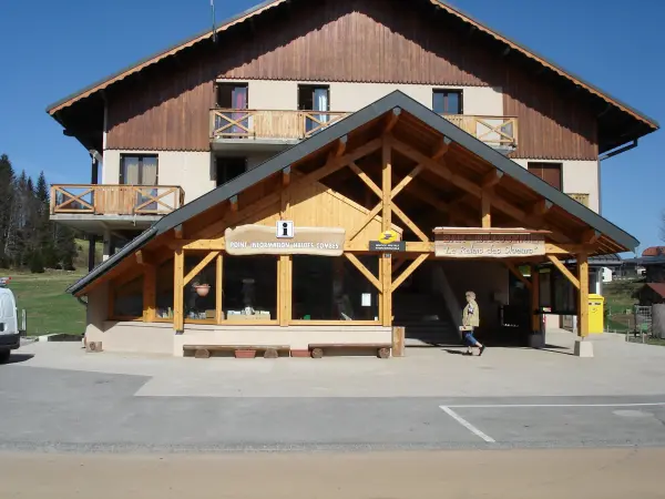 Office de Tourisme de La Pesse - Point information à La Pesse