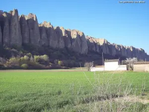 Les Mées - Tourism, Holidays & Weekends