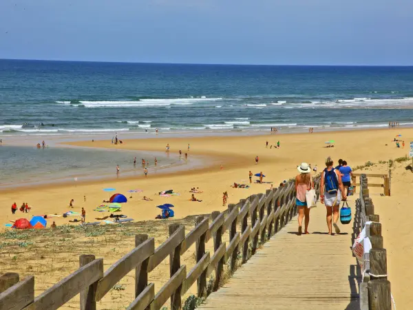 Messanges - Tourism, Holidays & Weekends