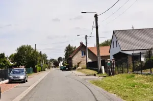 Neuve-Chapelle - Tourism, Holidays & Weekends