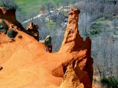 Rustrel - Toerisme, Vakantie & Weekend