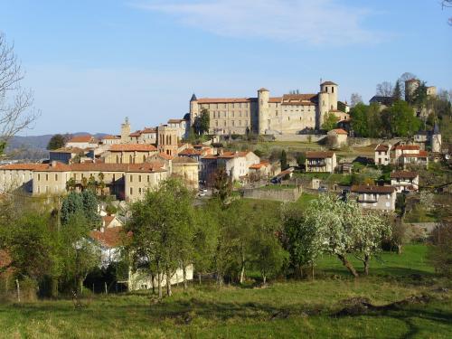 Photos - Saint-Lizier - Guide Tourisme & Vacances