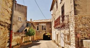 Tavel - Tourism, Holidays & Weekends