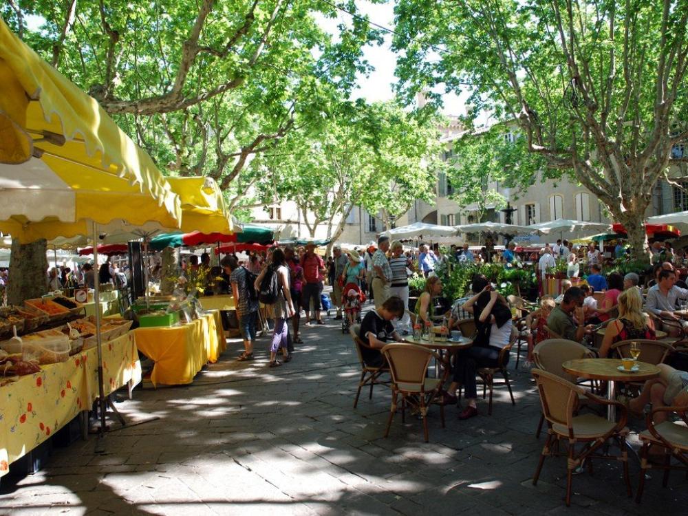 Photos - Uzès - Tourism & Holiday Guide