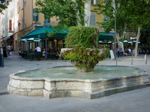 Aix-en-Provence - 67 images de qualité en haute définition