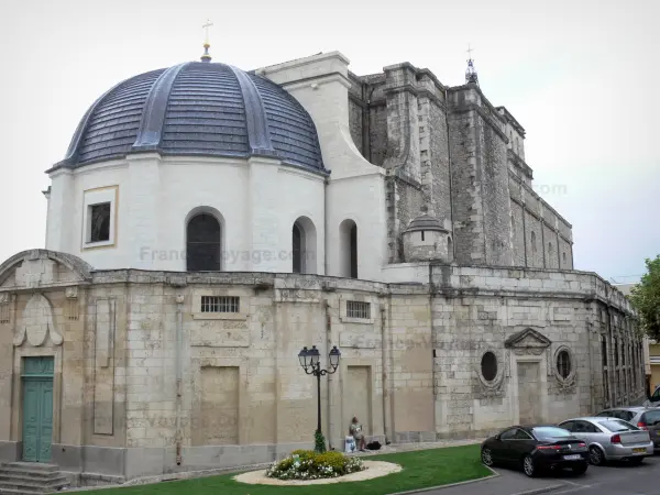 Alès - Guide Tourisme & Vacances