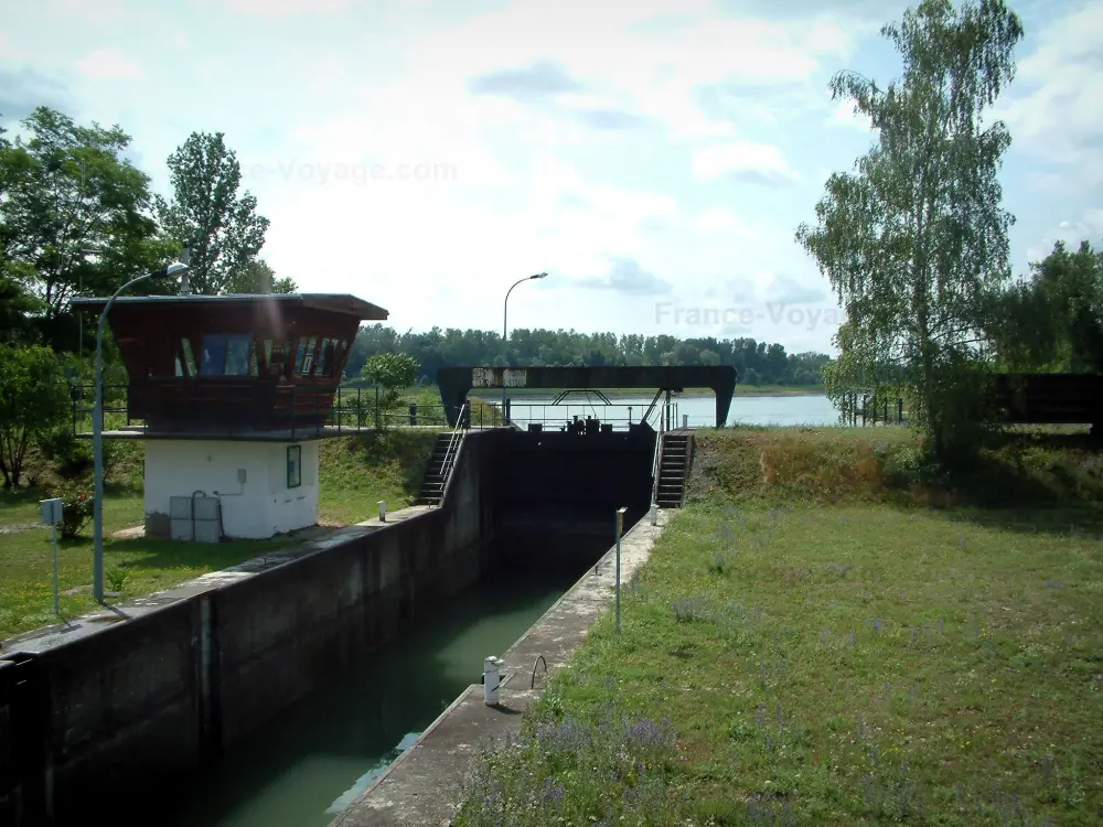 Photos - The Alsatian Grand Ried - Tourism & Holiday Guide