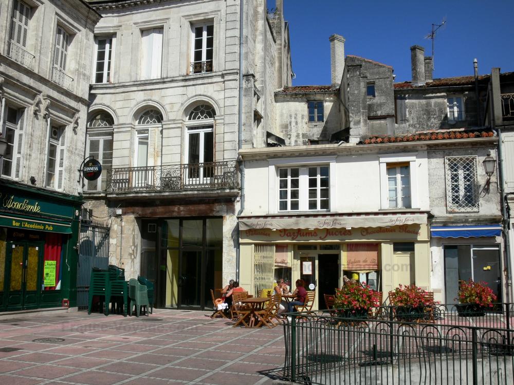 Photos - Angoulême - Guide Tourisme & Vacances