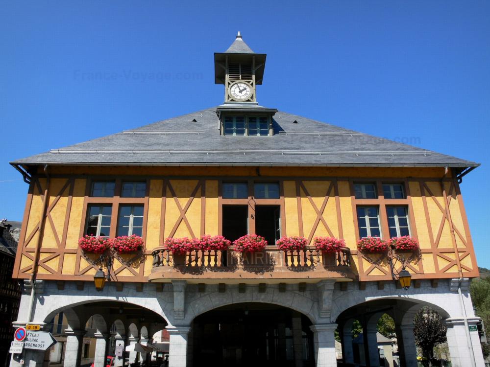 Photos - Arreau - 8 images de qualité en haute définition