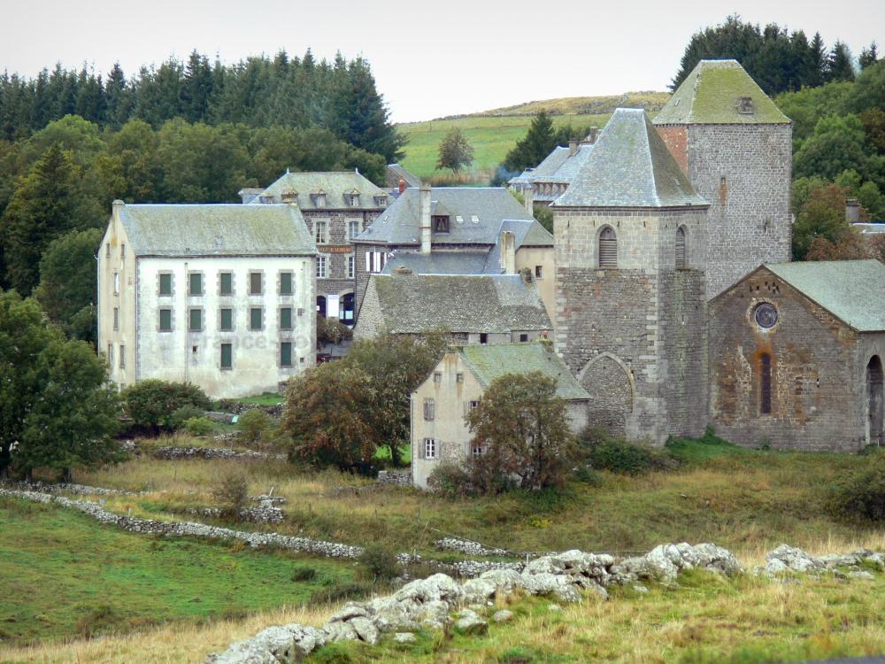Photos - L'Aubrac - Guide Tourisme & Vacances