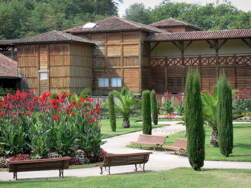Photos - Barbotan-les-Thermes - Tourism & Holiday Guide