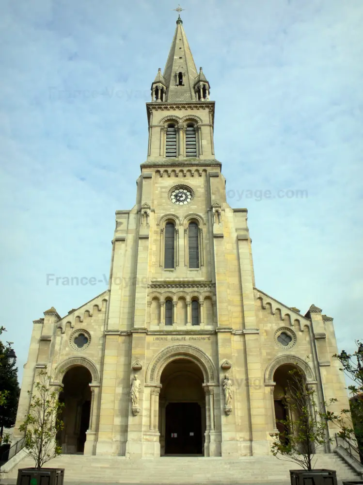Fotos - Basílica de Argenteuil - 4 imágenes de calidad en alta definición