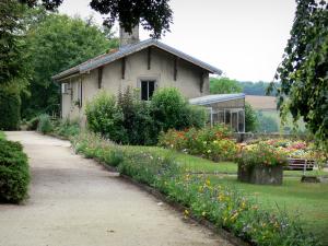 Bourbonne-les-Bains - 8 images de qualité en haute définition