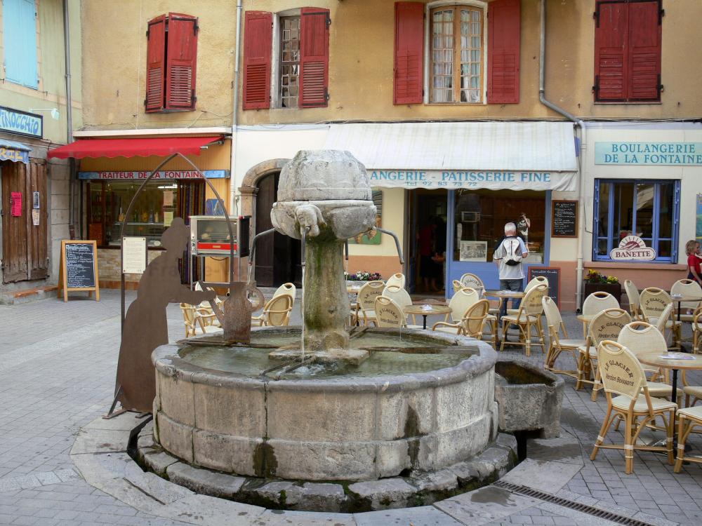 Photos - Castellane - Guide Tourisme & Vacances
