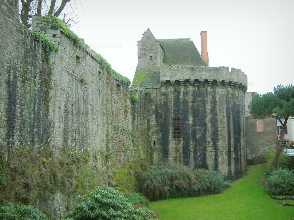 Photos - Clisson - Guide Tourisme & Vacances