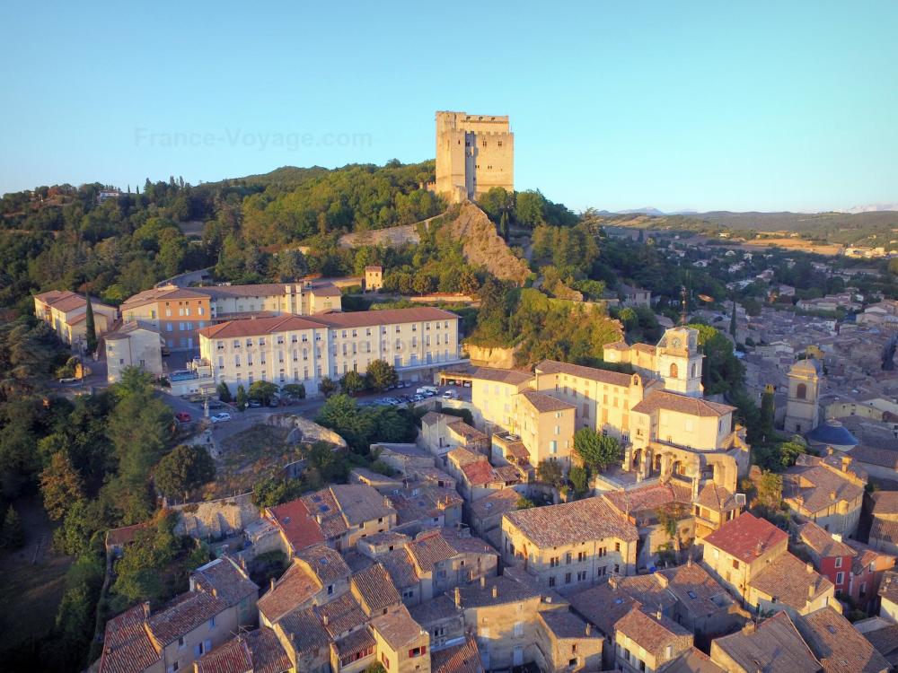 Photos - Crest - 60 images de qualité en haute définition