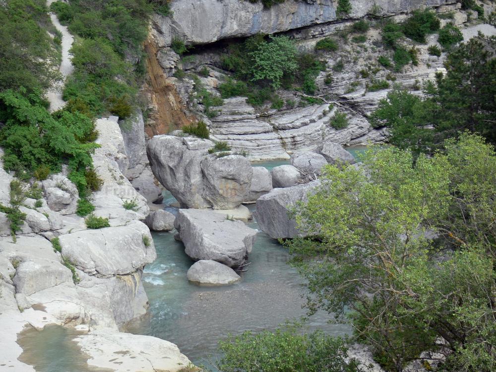 Photos - Les gorges de la Méouge - Guide Tourisme & Vacances