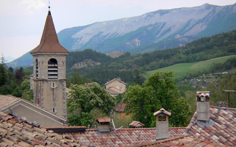 Orpierre - 15 images de qualité en haute définition