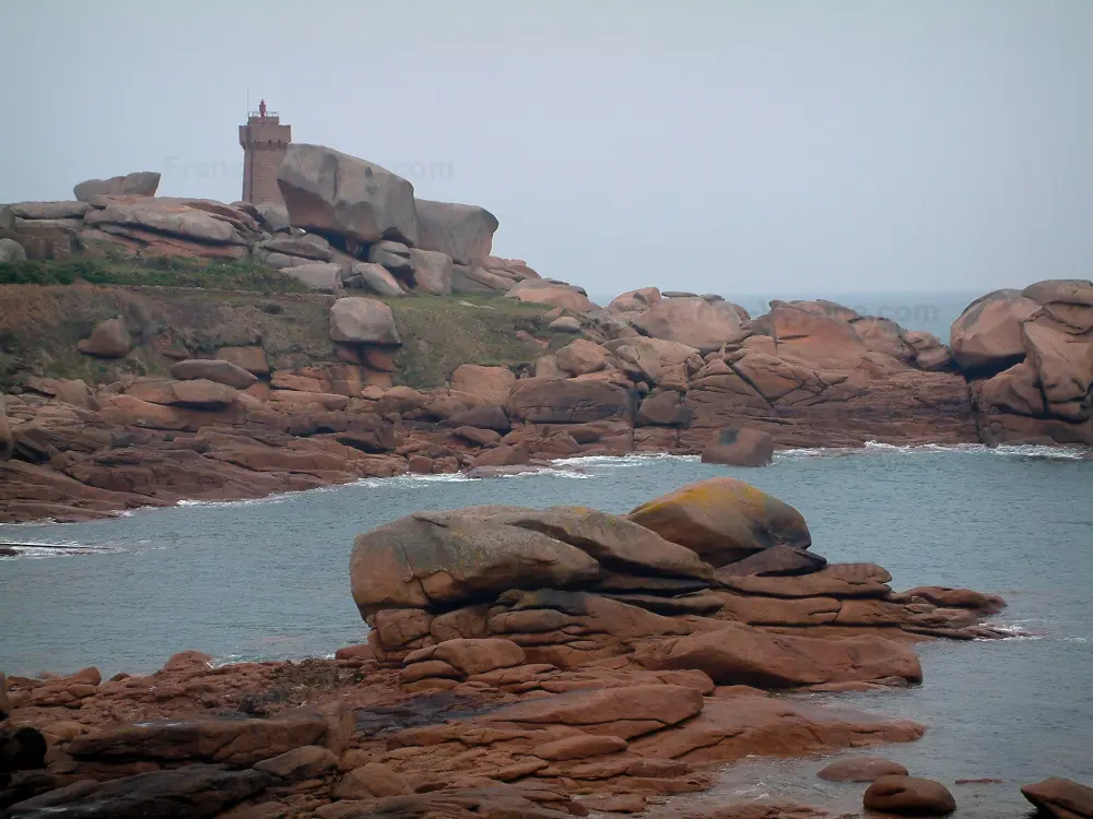Foto's - Kust van roze graniet - 11 afbeeldingen met hoge resolutie