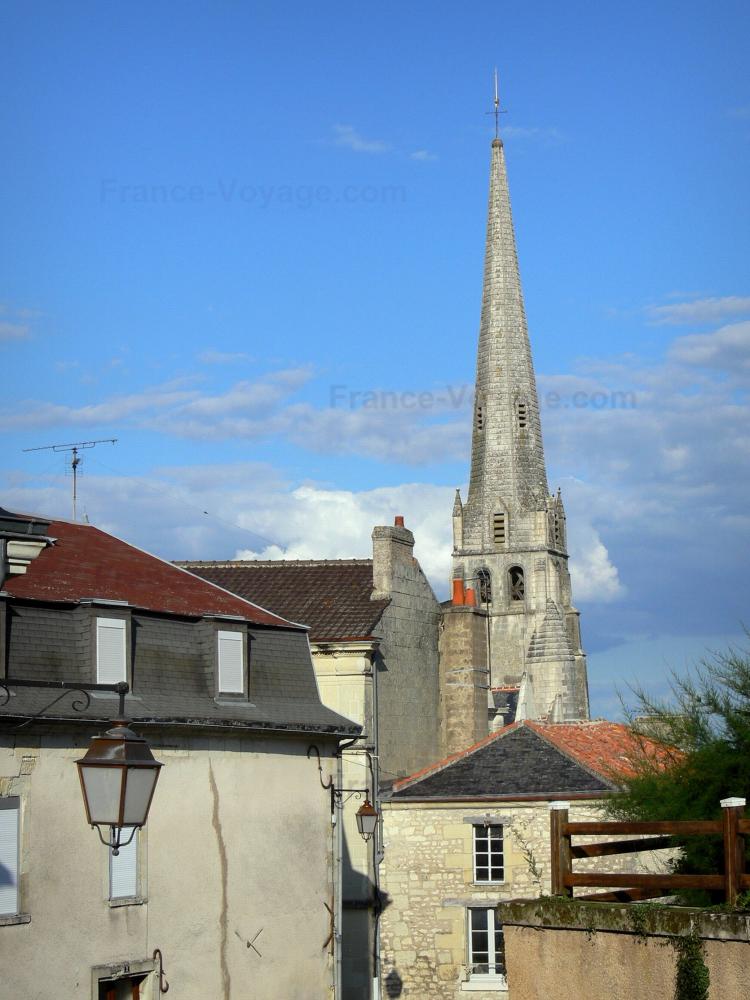 Photos - Loudun - Tourism & Holiday Guide