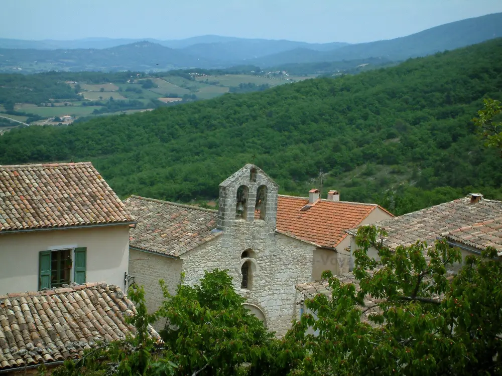 Photos - The Luberon Regional Nature Park - Tourism & Holiday Guide
