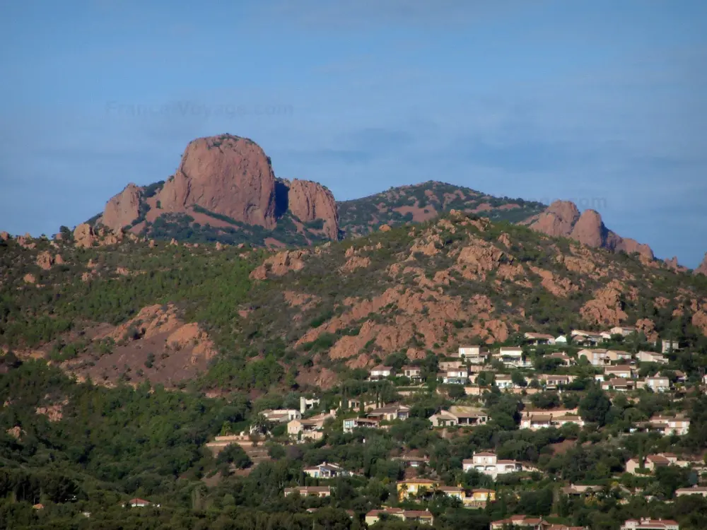 Photos - Le massif de l'Estérel - Guide Tourisme & Vacances