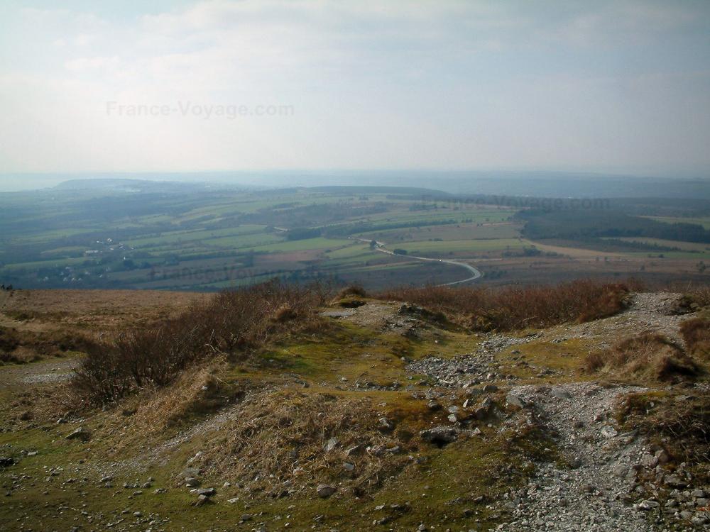 Photos - Ménez-Hom - 5 images de qualité en haute définition