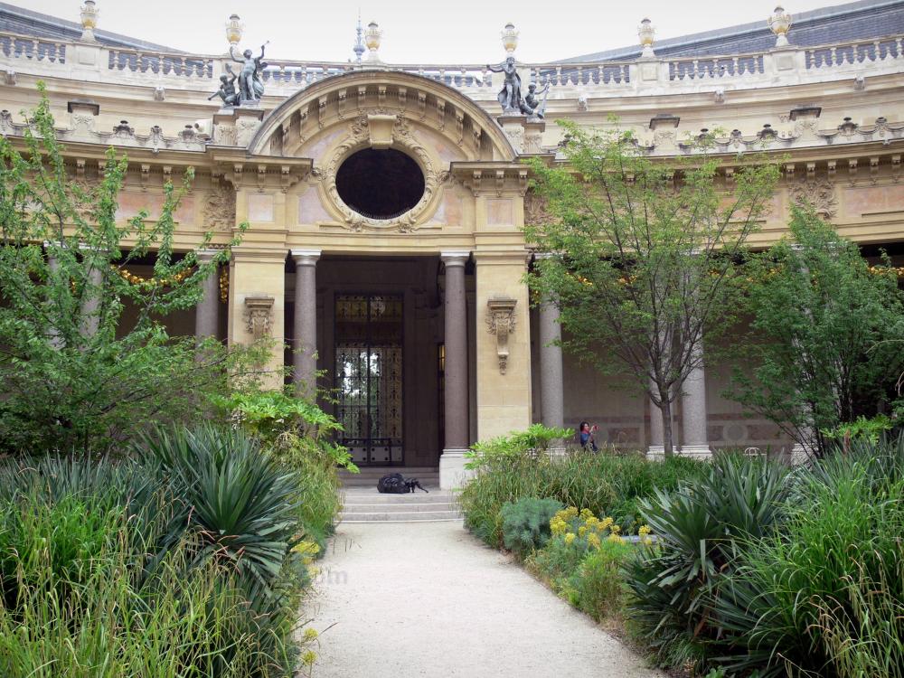 Photos - Petit Palais - City of Paris Museum of Fine Arts - 33 quality ...