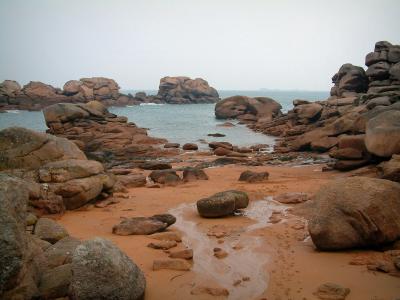 The Pink Granite Coast - Tourism & Holiday Guide