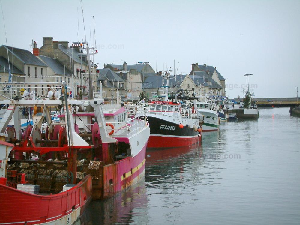 Photos - Port-en-Bessin - 9 images de qualité en haute définition