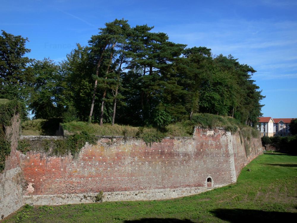 Photos - Le Quesnoy - Guide Tourisme & Vacances