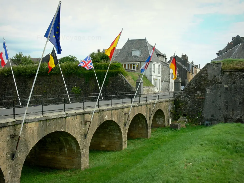 Photos - Rocroi - Guide Tourisme & Vacances