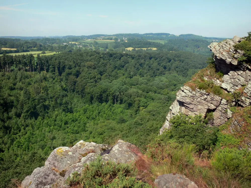Foto's - De rots van Oëtre - Gids Toerisme & Recreatie