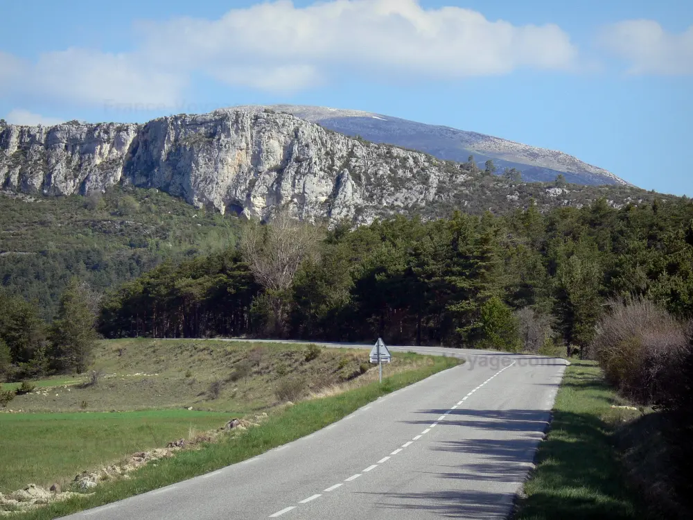 Photos - La route Napoléon - Guide Tourisme & Vacances