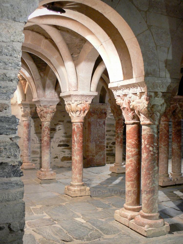 Photos - Serrabone priory - 27 quality high-definition images