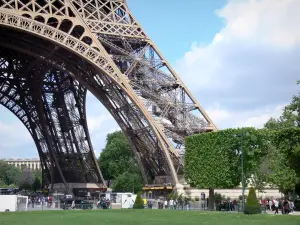 Tour Eiffel - 56 images de qualité en haute définition