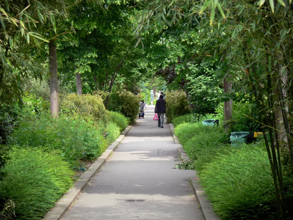 Photos - Viaduct of the Arts and its Planted Promenade - 7 quality high ...
