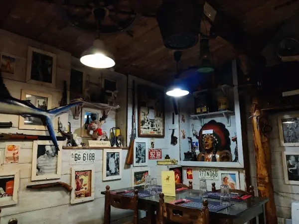 Canadian Corner - Restaurant à Carrières-sur-Seine